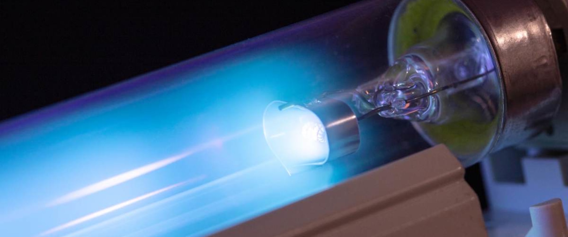 Safety Protocols for Installing UV Light Services: A Comprehensive Guide